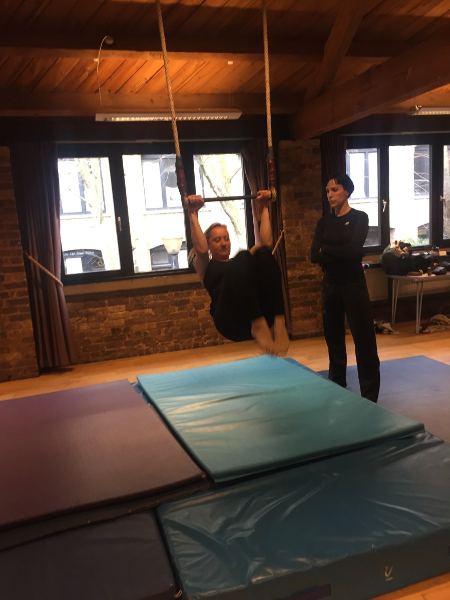 Review: Static Trapeze – Running Milestones